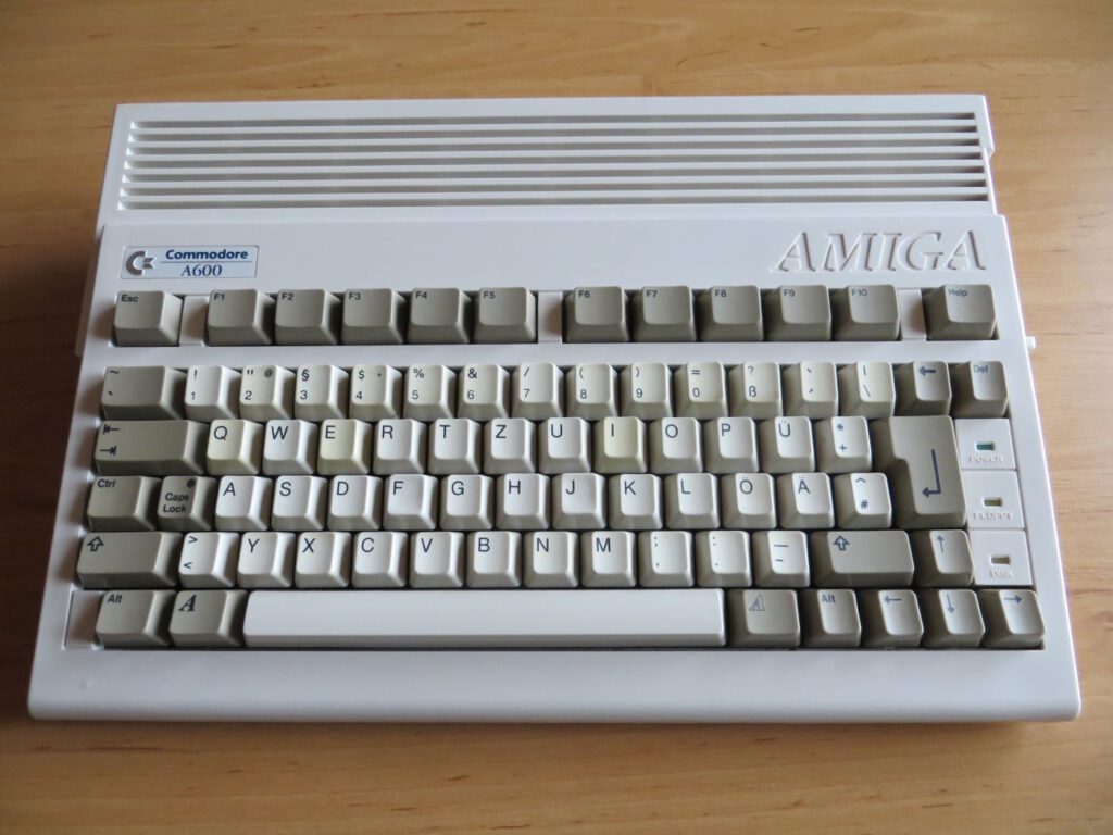 Commodore Amiga 600 [Commodore] – Jungsis Corner