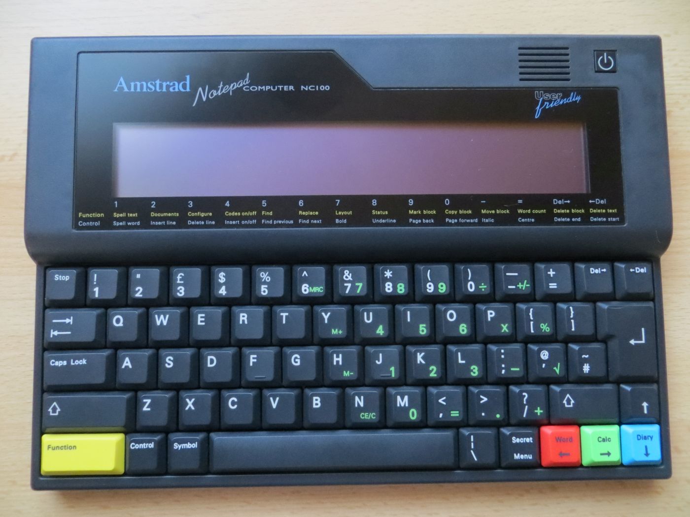 Amstrad NC100 – Jungsis Corner