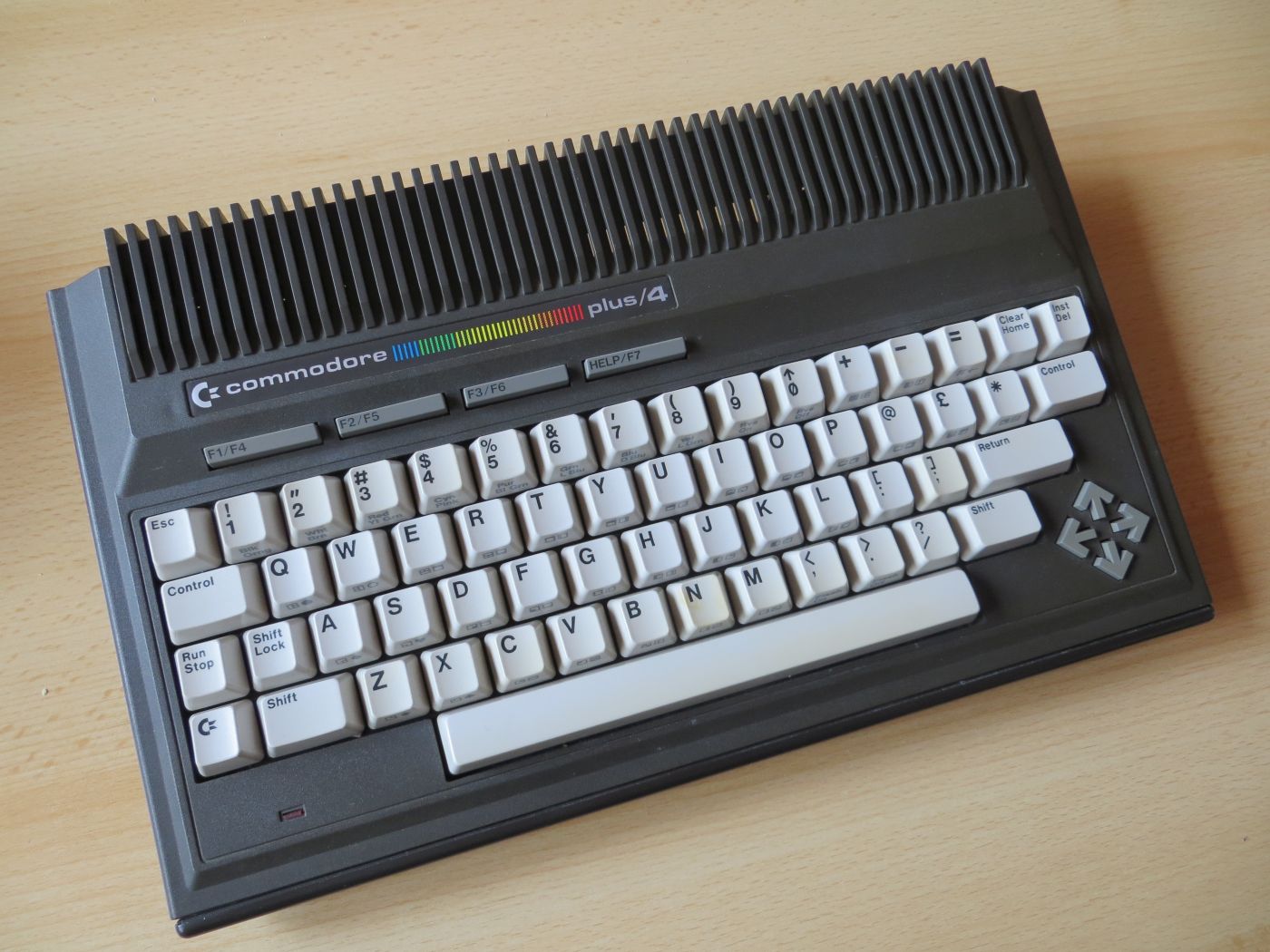 Commodore Plus 4 – Jungsis Corner
