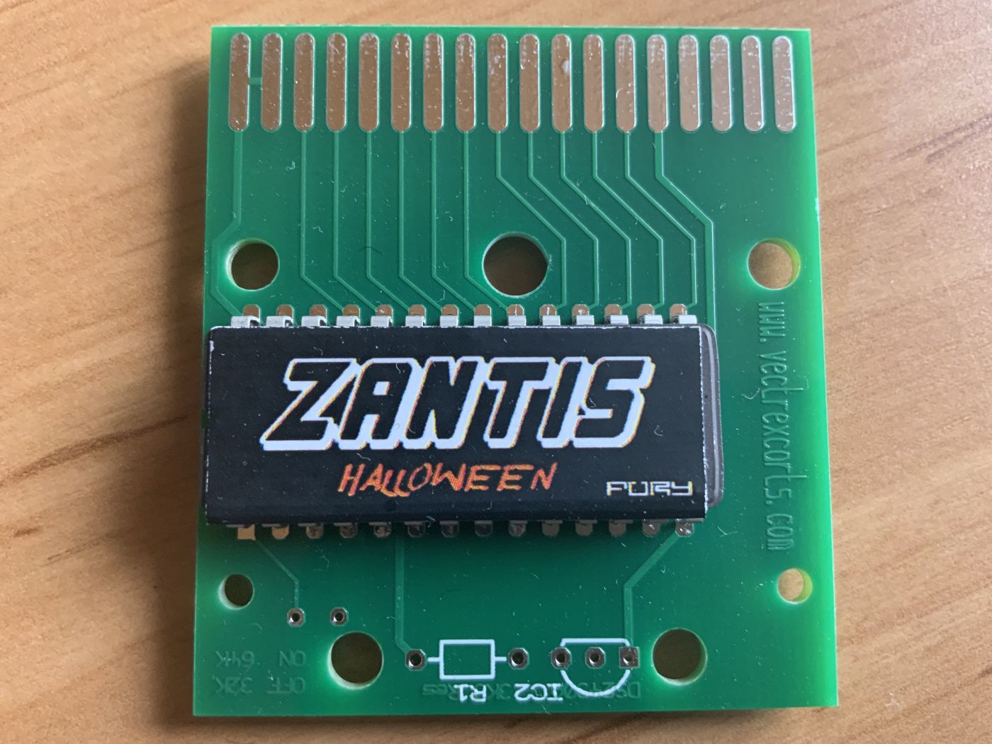 Zantis – Halloween Edition – Vectrex – Jungsis Corner