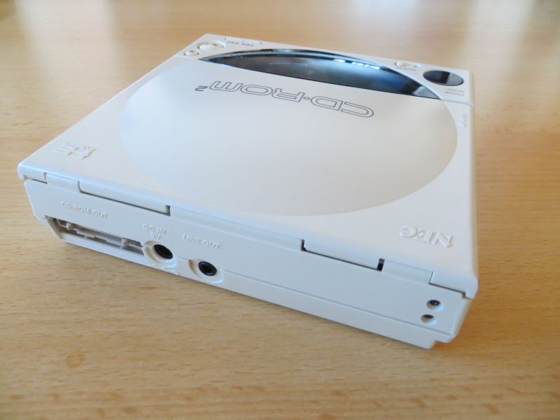 PC-Engine CD-ROM 2 – von hinten – Jungsis Corner